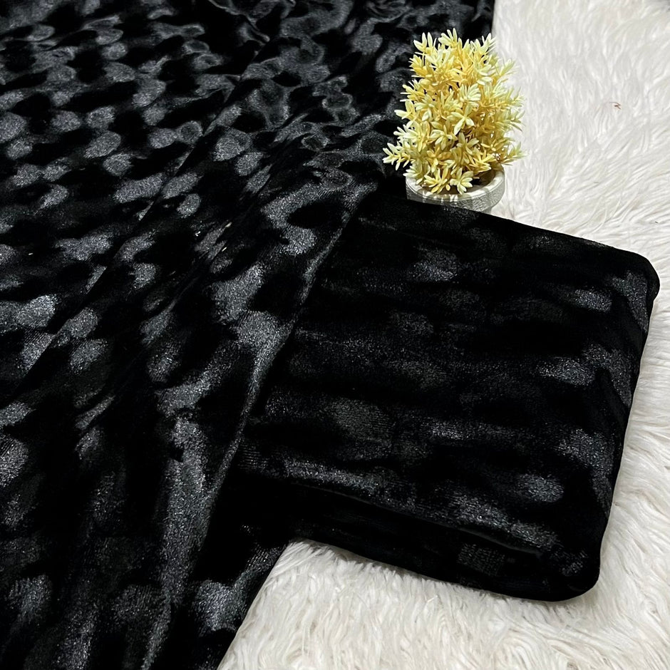Korean Velvet 2-Piece – Zara Miraal